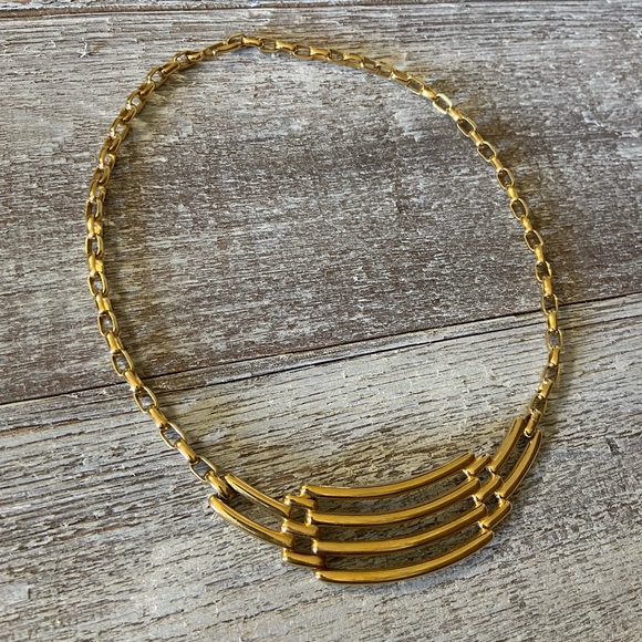 Monet | Jewelry | Vintage Monet Chunky Gold Necklace | Poshmark